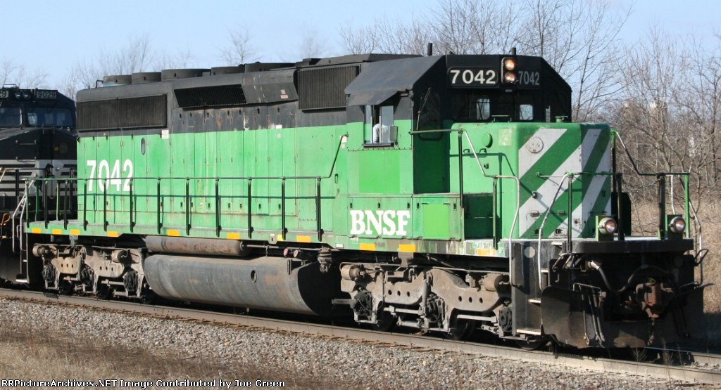 BNSF 7042